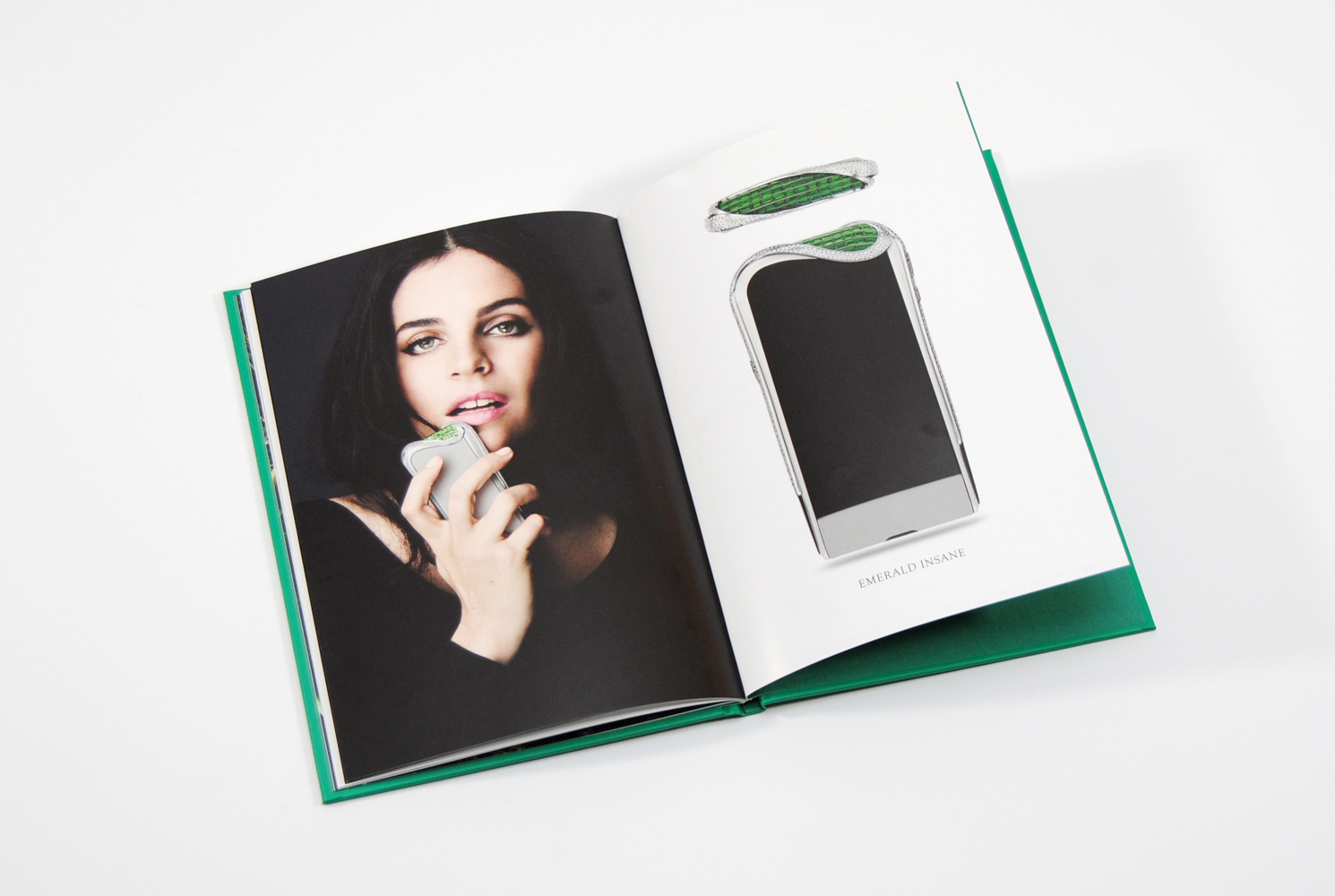 Luxury Mobile Phones Brochure Design for Savelli - by Palmiero Design